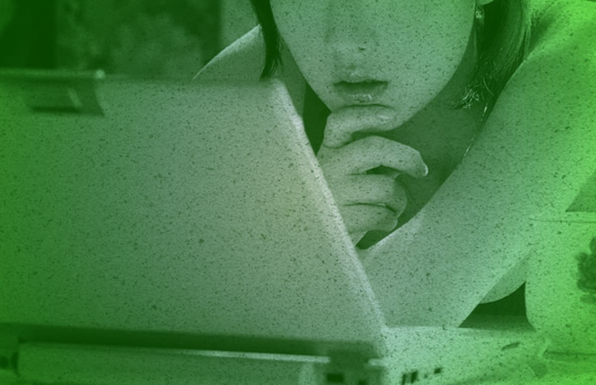 10 Surprising Ways She Can Use Technology to Catch You Cheating | Complex 10 Surprising Ways She Can Use Technology to Catch You Cheating | Complex