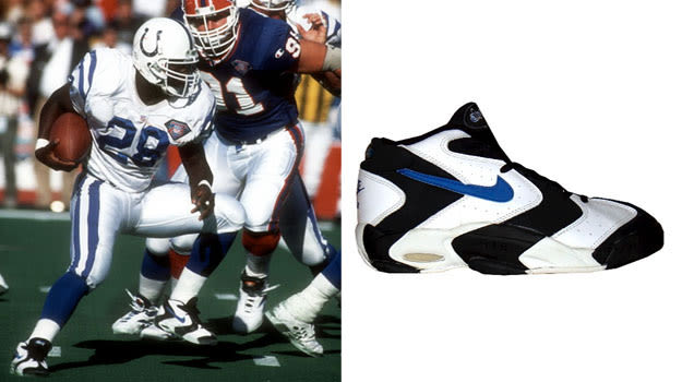 Today in Performance Sneaker History: Marshall Faulk Turns 39 | Complex Today in Performance Sneaker History: Marshall Faulk Turns 39 | Complex