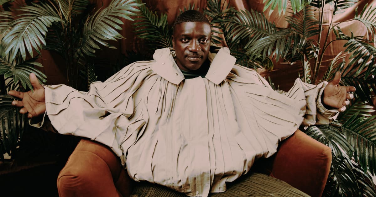 Akon Aims to Inspire With New Single "Akon's Beautiful Da...