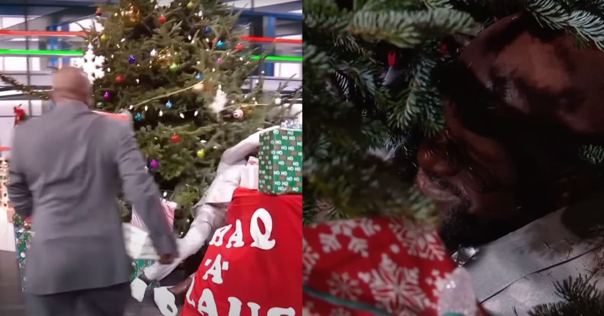 Kenny Smith Managed to Push Shaq Into a Christmas Tree On...