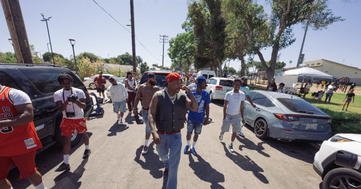 YG Leads Compton Peace Walk to End Rivalry Between Treetop Pirus and ...