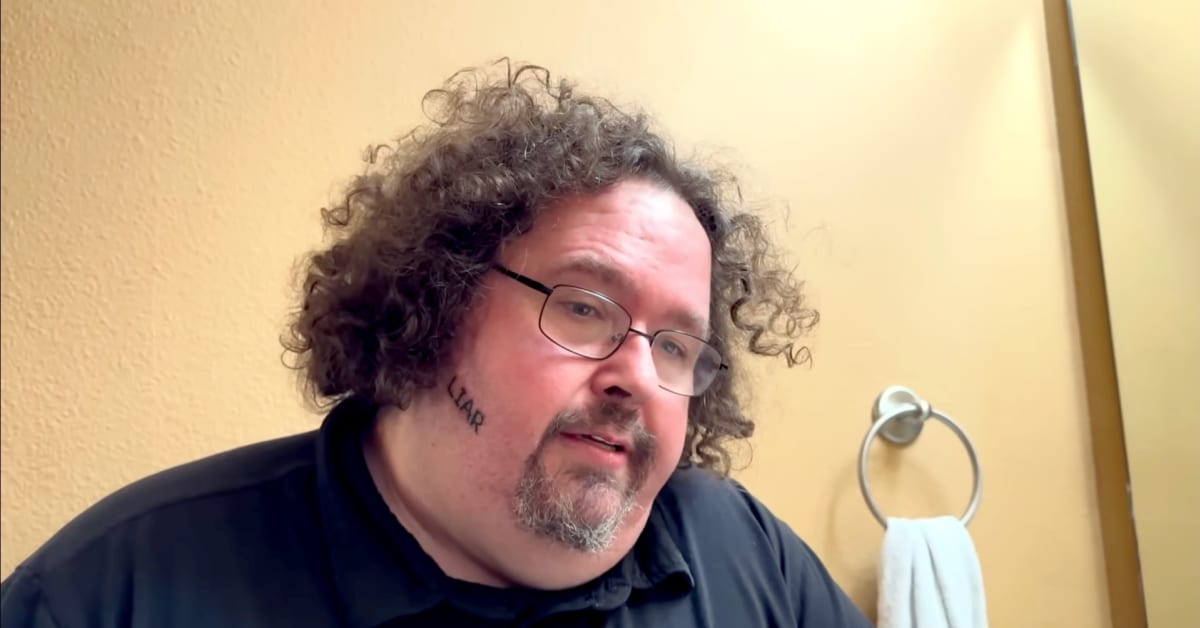 YouTuber Boogie2988 Tattooed ‘Liar’ On His Face, But Why?