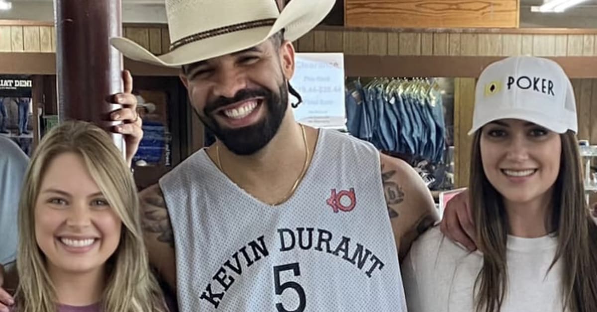 Drake Seen Shopping for Western Wear Near New Texas Home