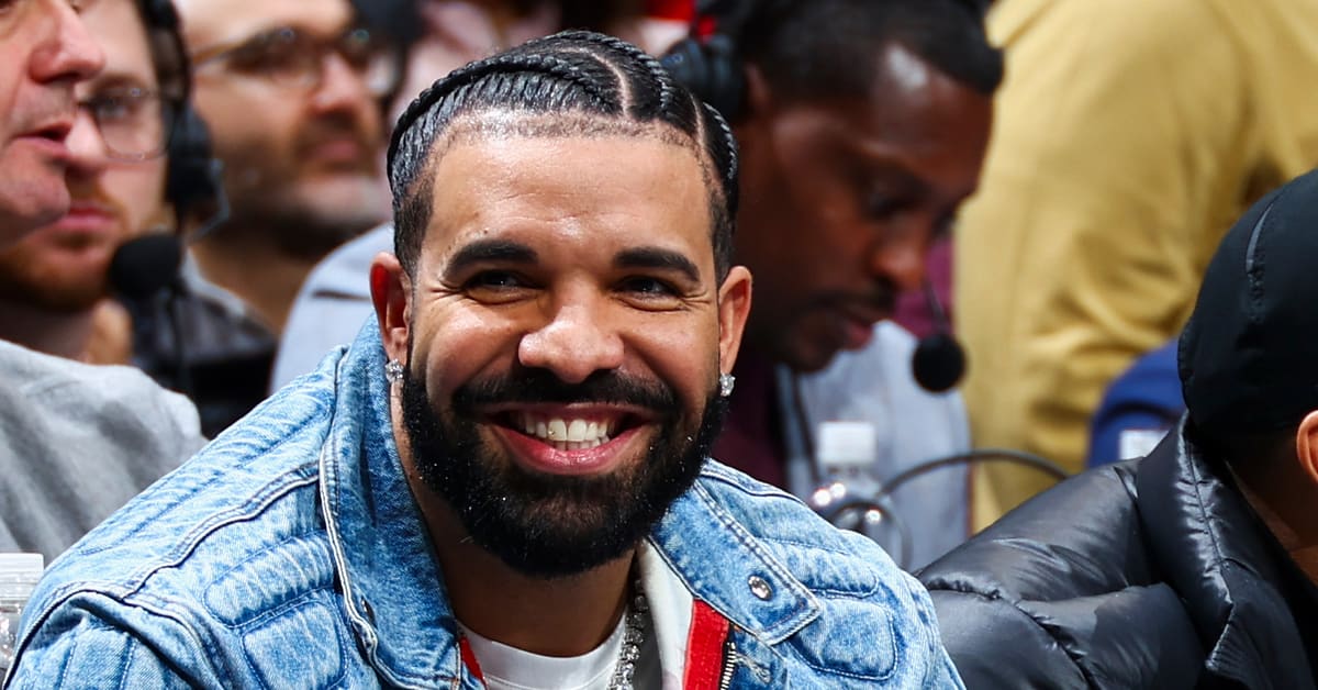 Drake Dominates 2023 Billboard Music Awards Rap Categorie...