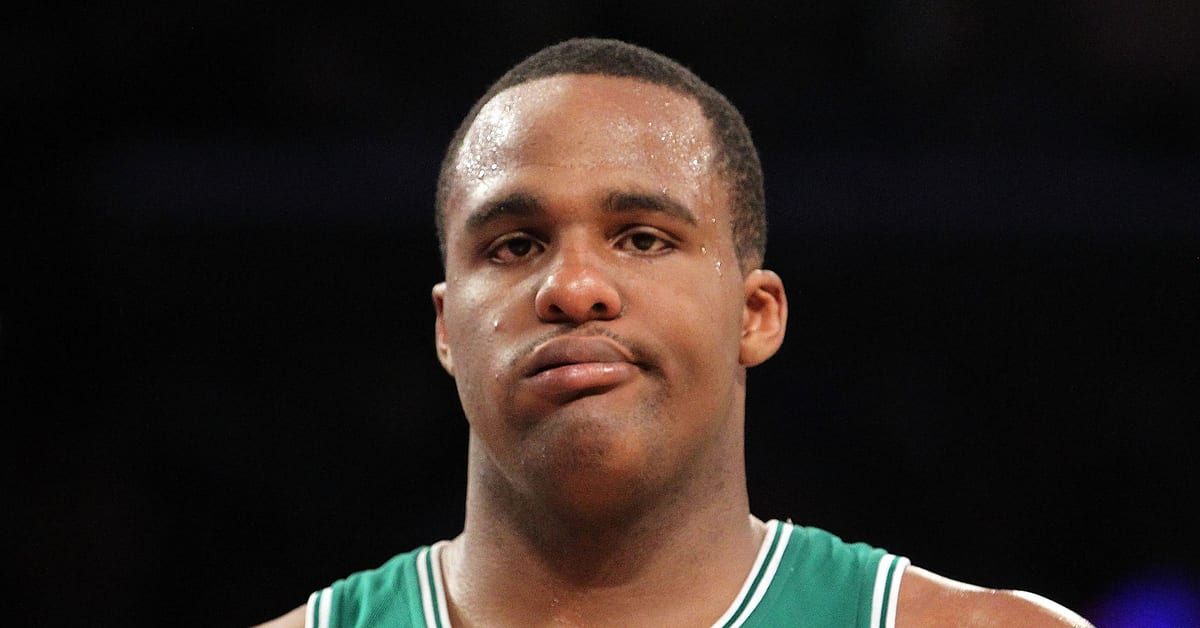 Glen Davis Found Guilty of Defrauding NBA Players' Health...