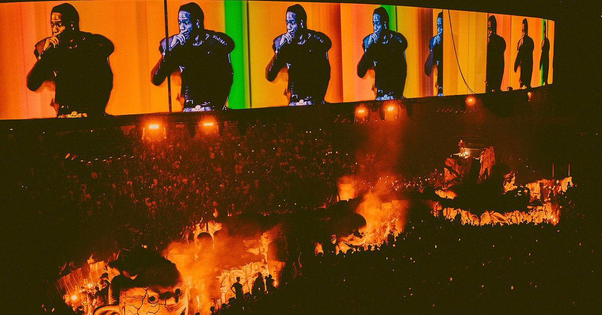 Watch Travis Scott Perform "Fe!n" During Utopia Tour