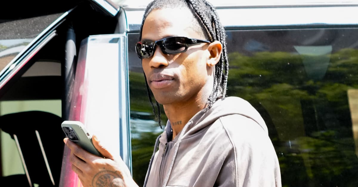 Travis Scott Announces Live 'Utopia' Show in Rome