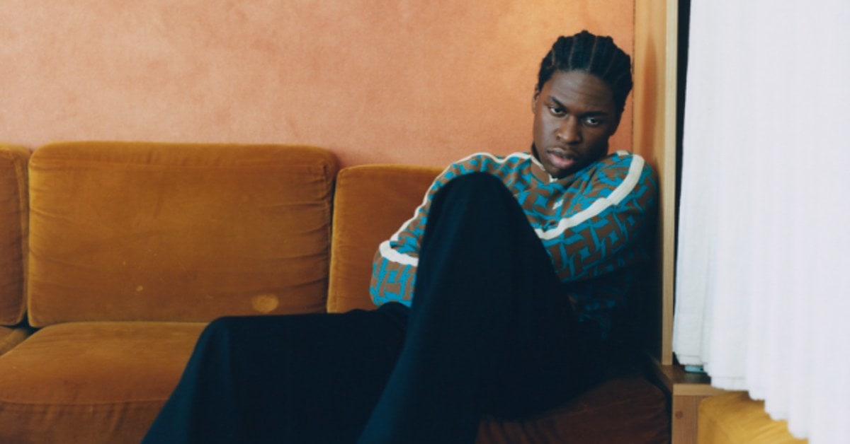 Daniel Caesar Announces Third Studio Album 'Never Enough'...