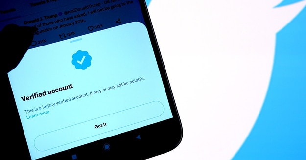 Hackers Leak Email Addresses of More Than 200 Million Twi...