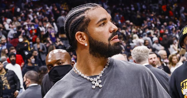 Drake Signs Universal Music Group Deal Reportedly Valued ...