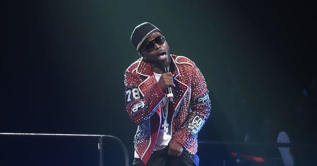 Black Rob Shares Tribute to DMX From Hospital Bed, Fans W...