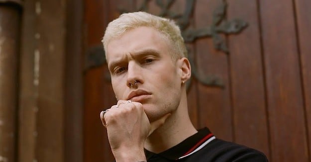 Premiere: 220 Kid Teams Up With Chilli Chilton To Create ...