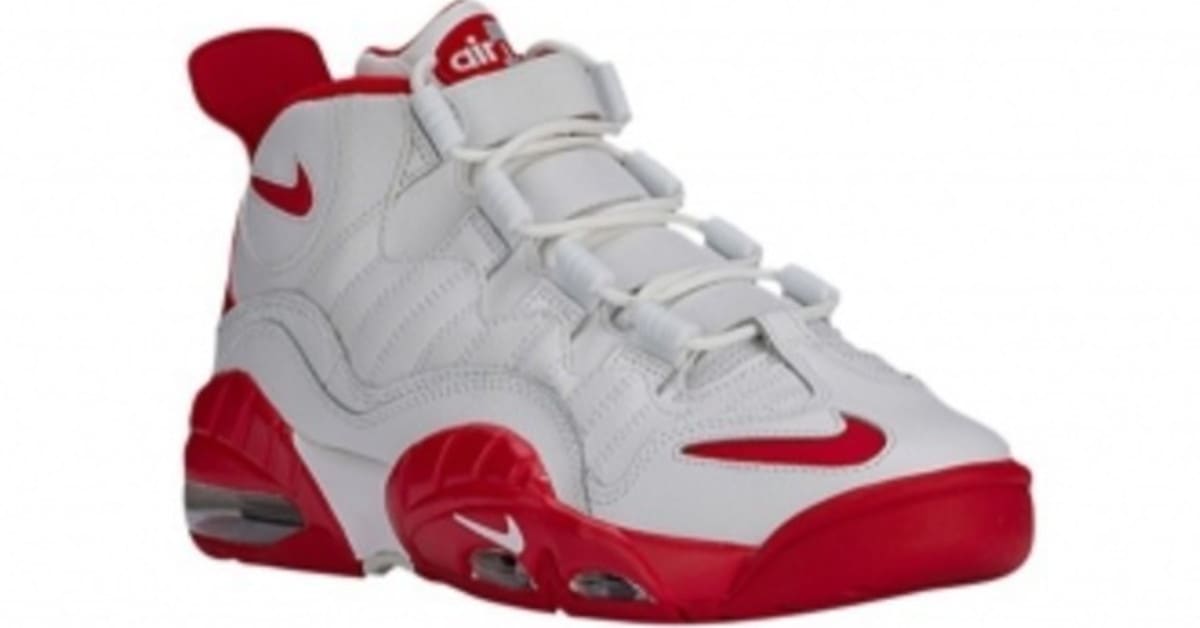 Nike Is Bringing Back Chris Webber's Shoe