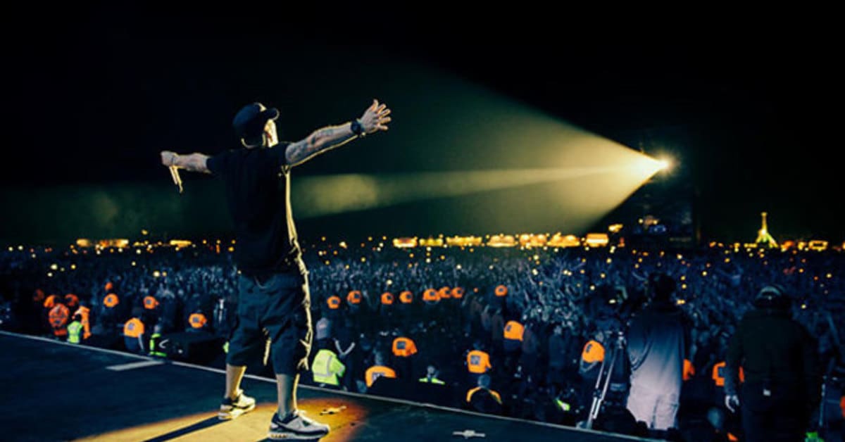 Complex Details Eminem's Best Sneaker Moments of All Time...