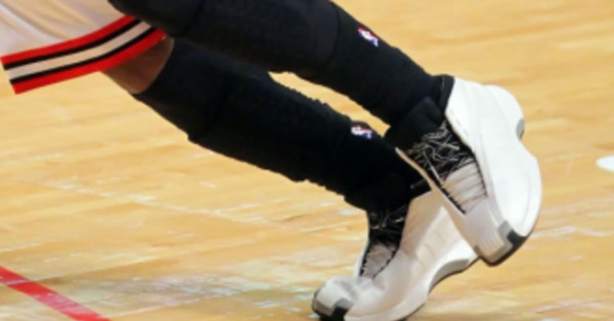 Jimmy Butler Wears adidas The Kobe