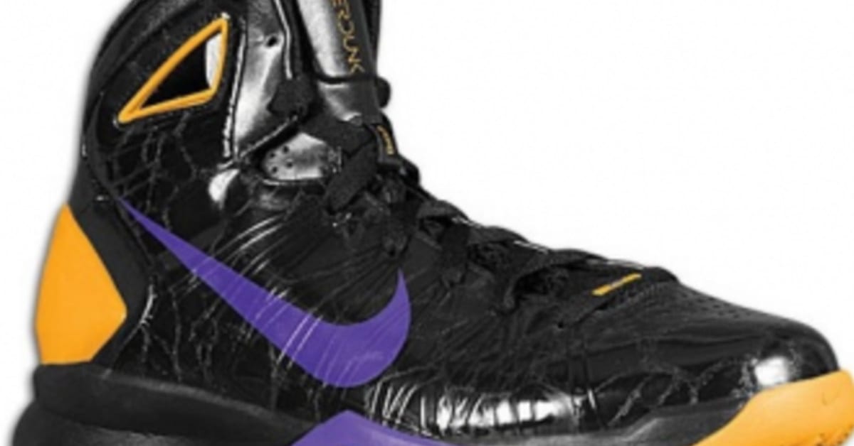 Available: Nike Hyperdunk 2010 - "Lakers"