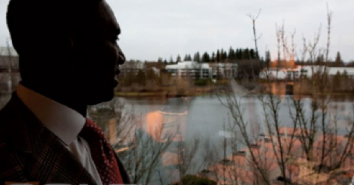 Interview: Howard White Celebrates 25th Anniversary