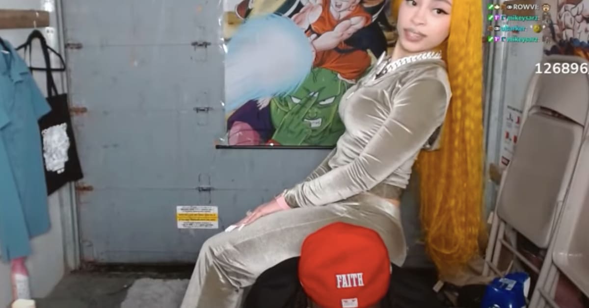 Ice Spice Rings in 'Y2K!' by Joining Kai Cenat for U-Haul...