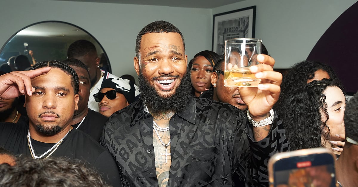 Tia Kemp, Mother of Rick Ross’ Child, Gives The Game a Lapdance
