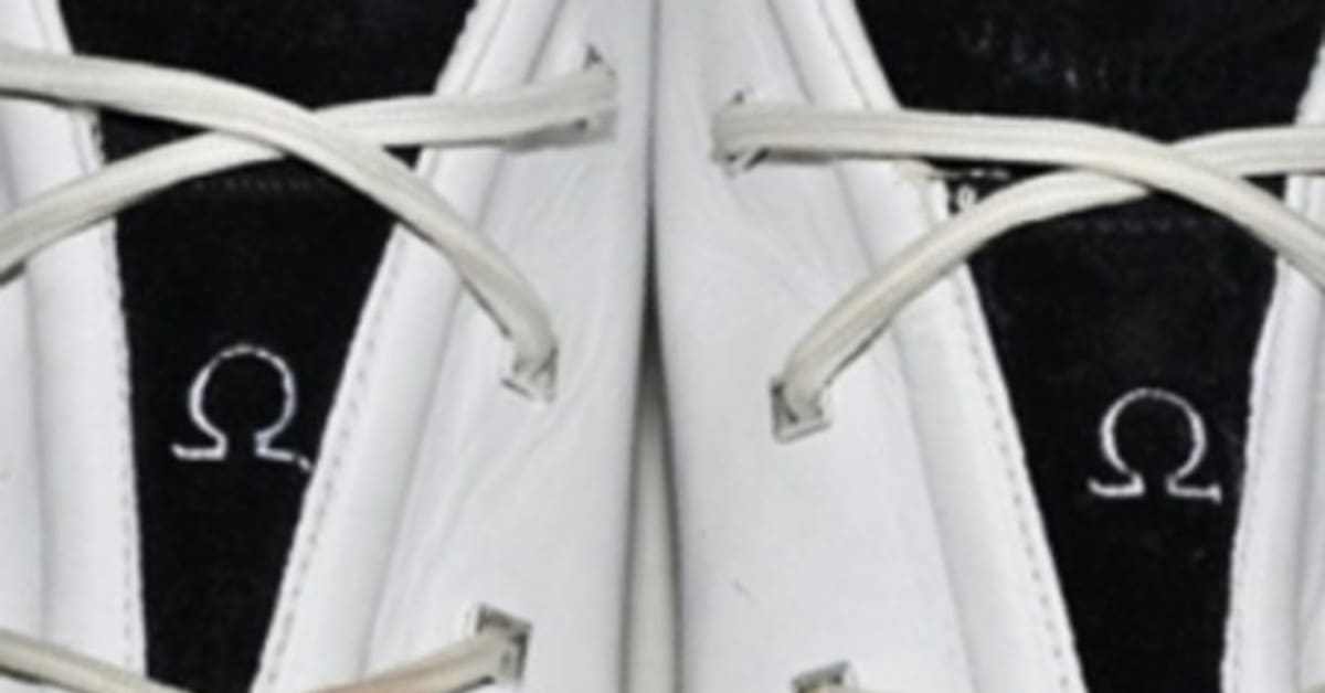 Michael Jordan's Air Jordan 18.5 'Omega Psi Phi' PE