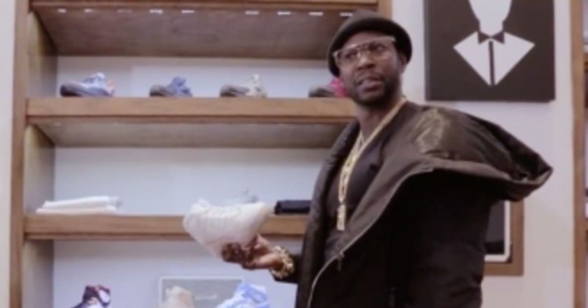 2 Chainz Says Drake Owes Him Sneakers
