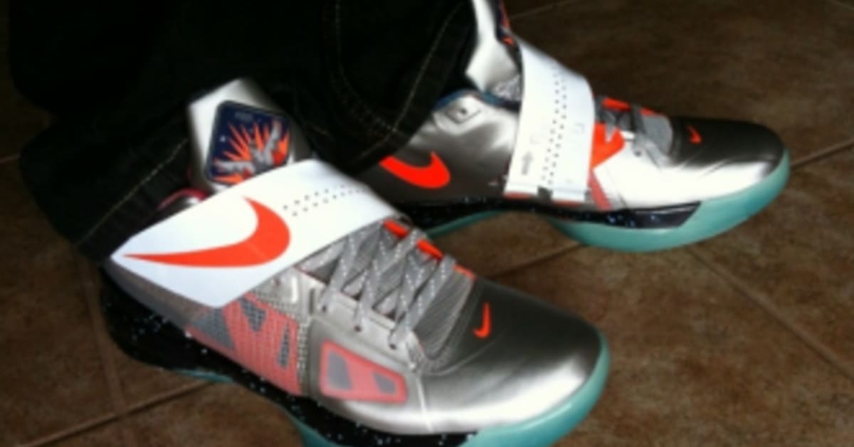 Nike Zoom KD IV - All-Star / Galaxy - On-Foot Images
