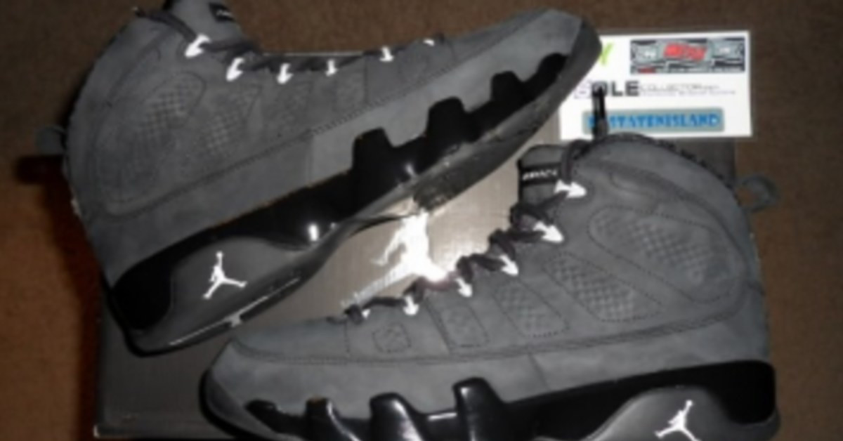 Air Jordan Retro 9 - Oregon Team Exclusive - New Images