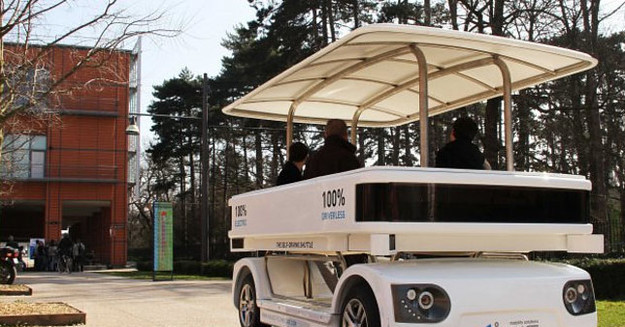 The First Self-Driving Car For Sale is a Ridiculously Expensive Dud