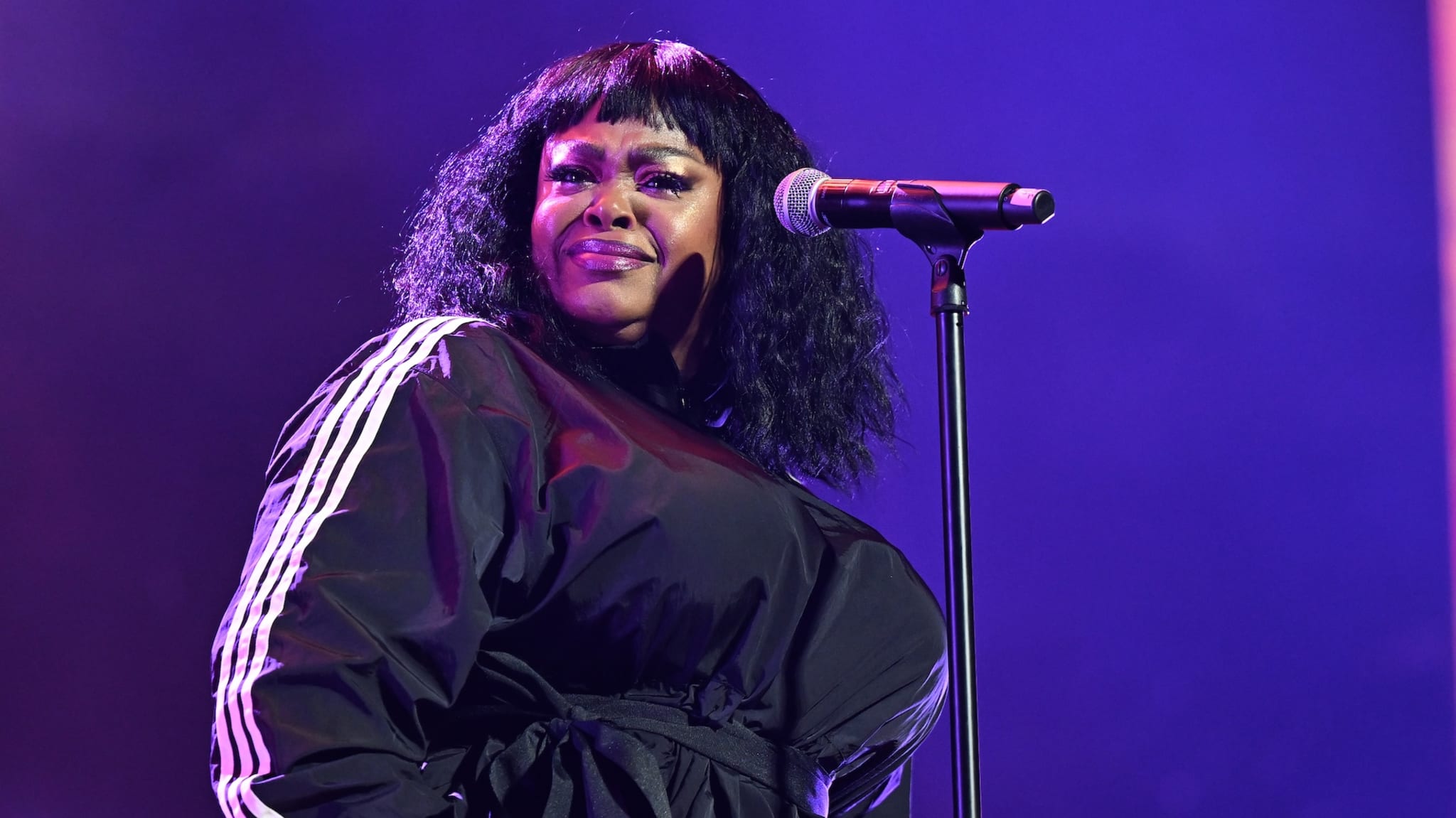 撮影から帰宅したらドッキリで襲われうんざり顔しつつもノーハンドフェラ抜きしてくれる今井ひろの