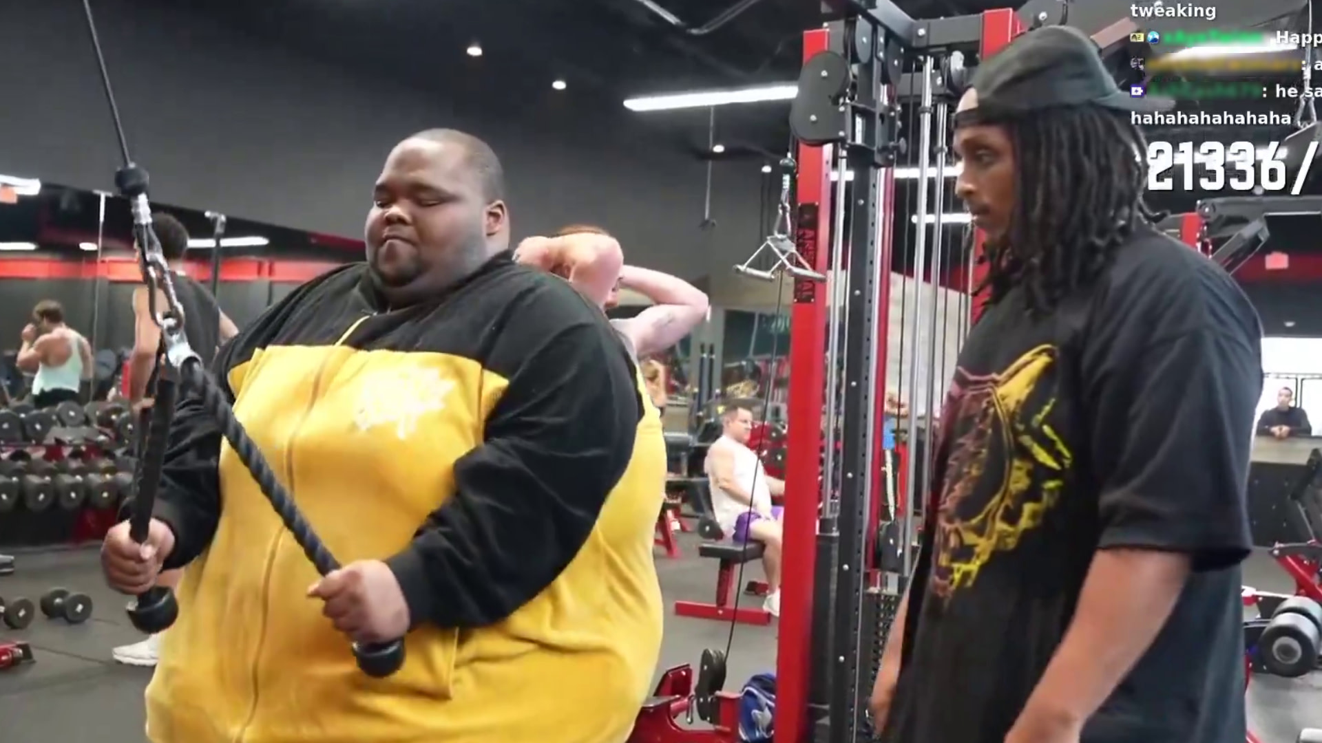 Dave Blunts Hits the Gym with Agent, Streamer Vows 'Abs B...