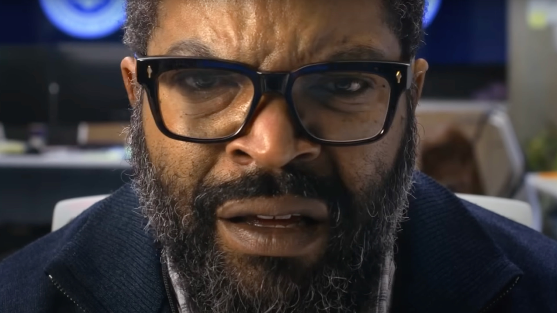 Awful 'War of the Worlds' With Ice Cube Bags Zero Percent...