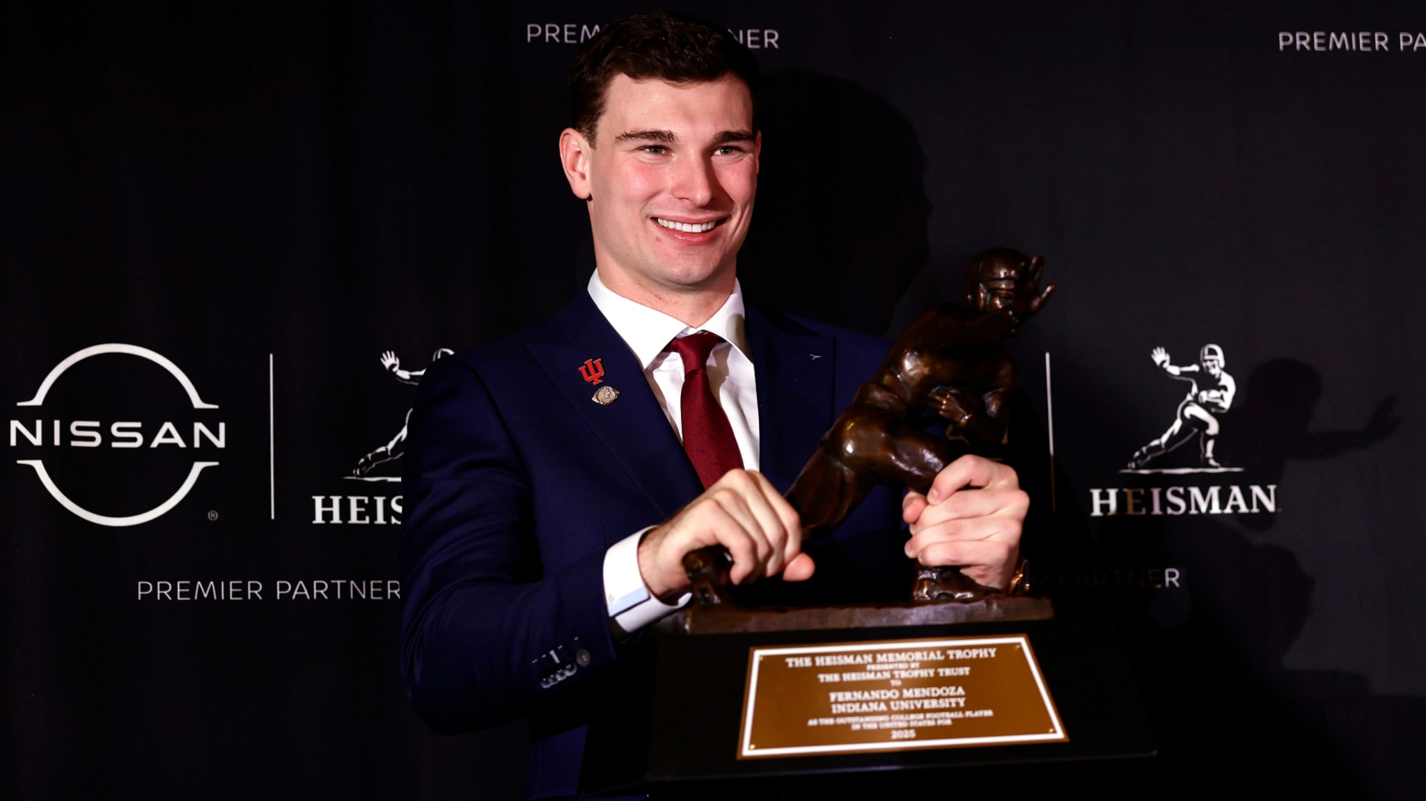 Meet the 2025 Heisman Trophy Winner: Indiana QB Fernando ...