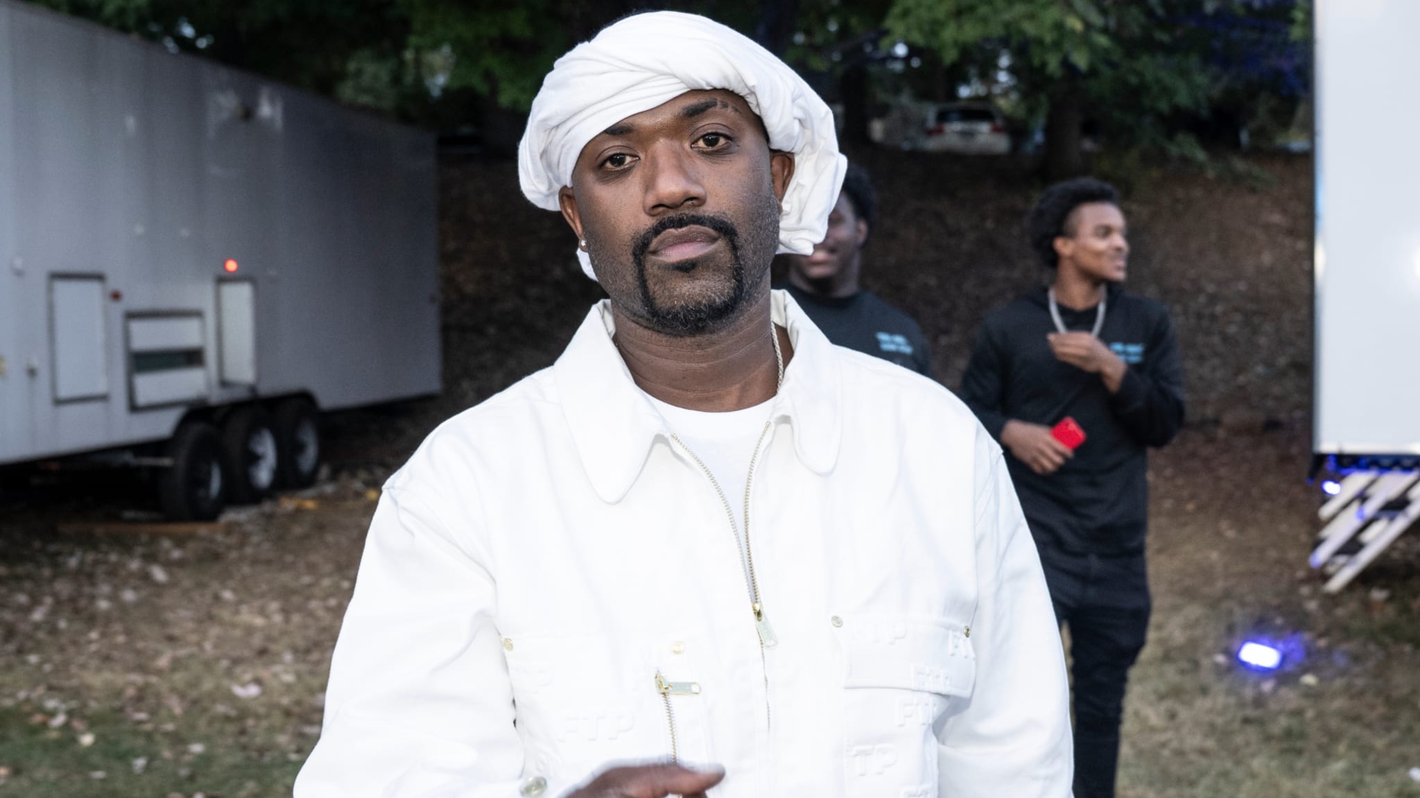 Ray J Says He’s ‘Hitchhiking’ in Unusual Stunt Following ...