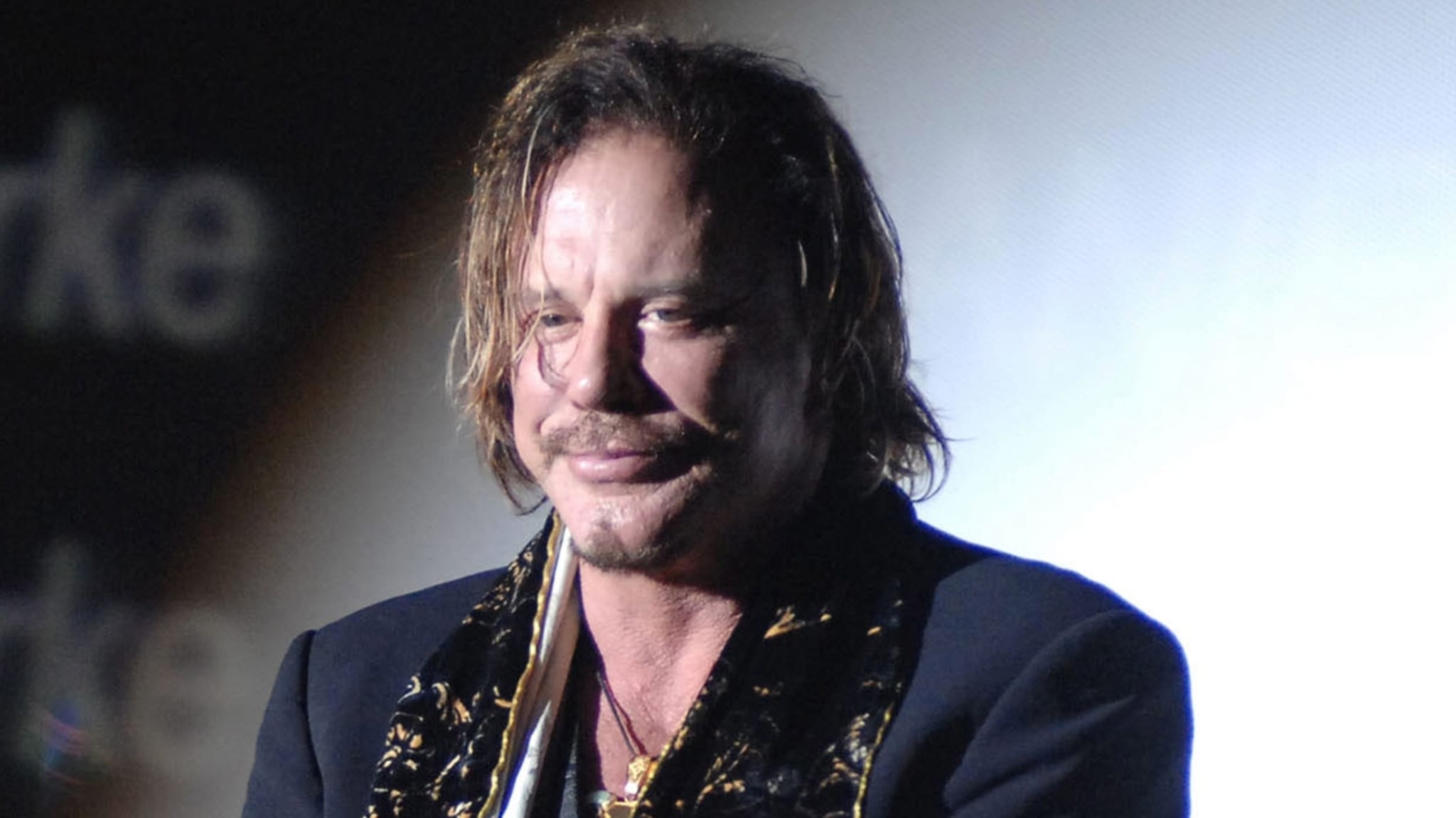Mickey Rourke Distances Himself From GoFundMe to Save Him...