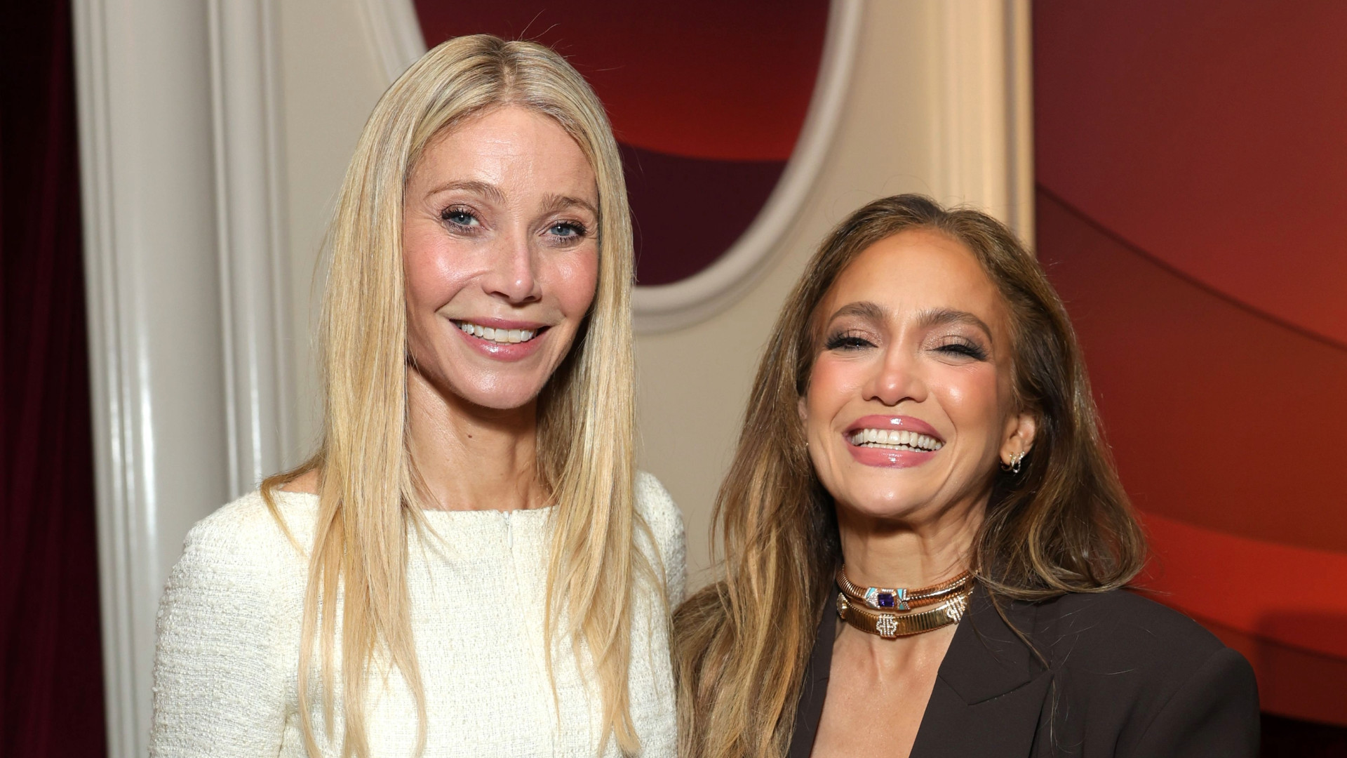Jennifer Lopez Bonds With Gwyneth Paltrow Over ‘Rough Movie Reviews ...
