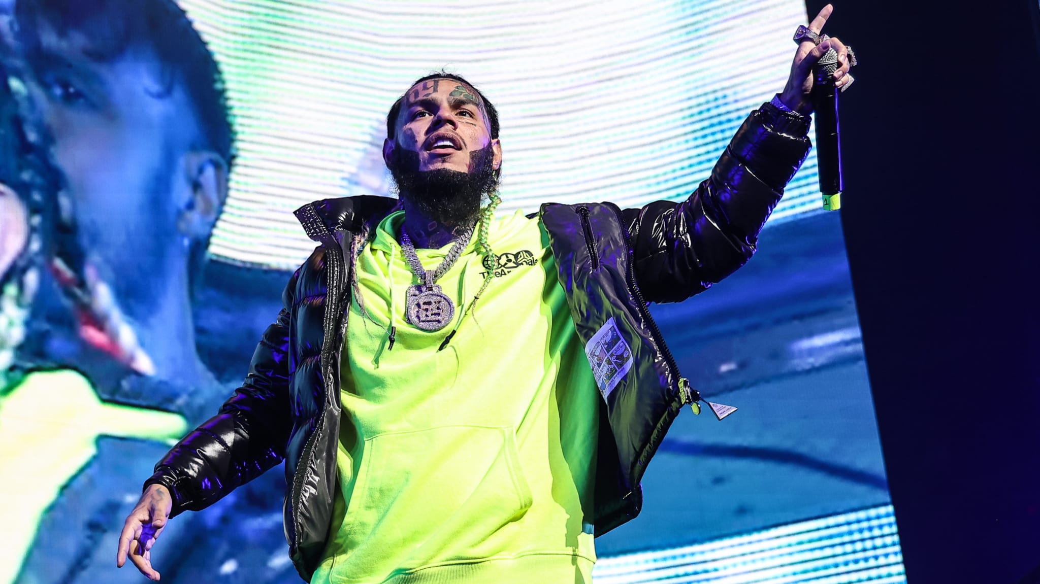 6ix9ine Home Invasion: Surveillance Footage Released