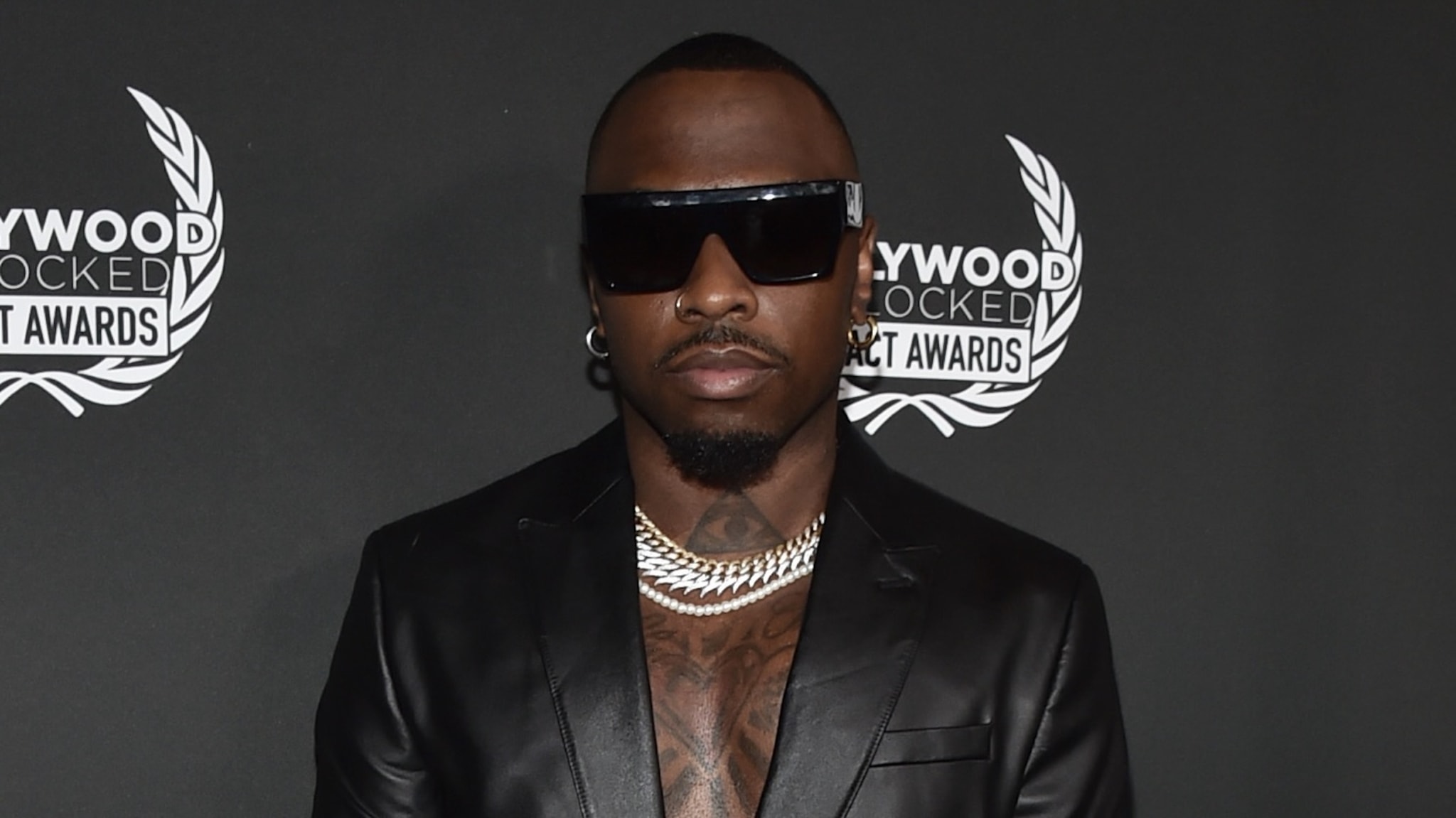 Armon Wiggins Sorry for Pouring Baby Oil on Himself After...