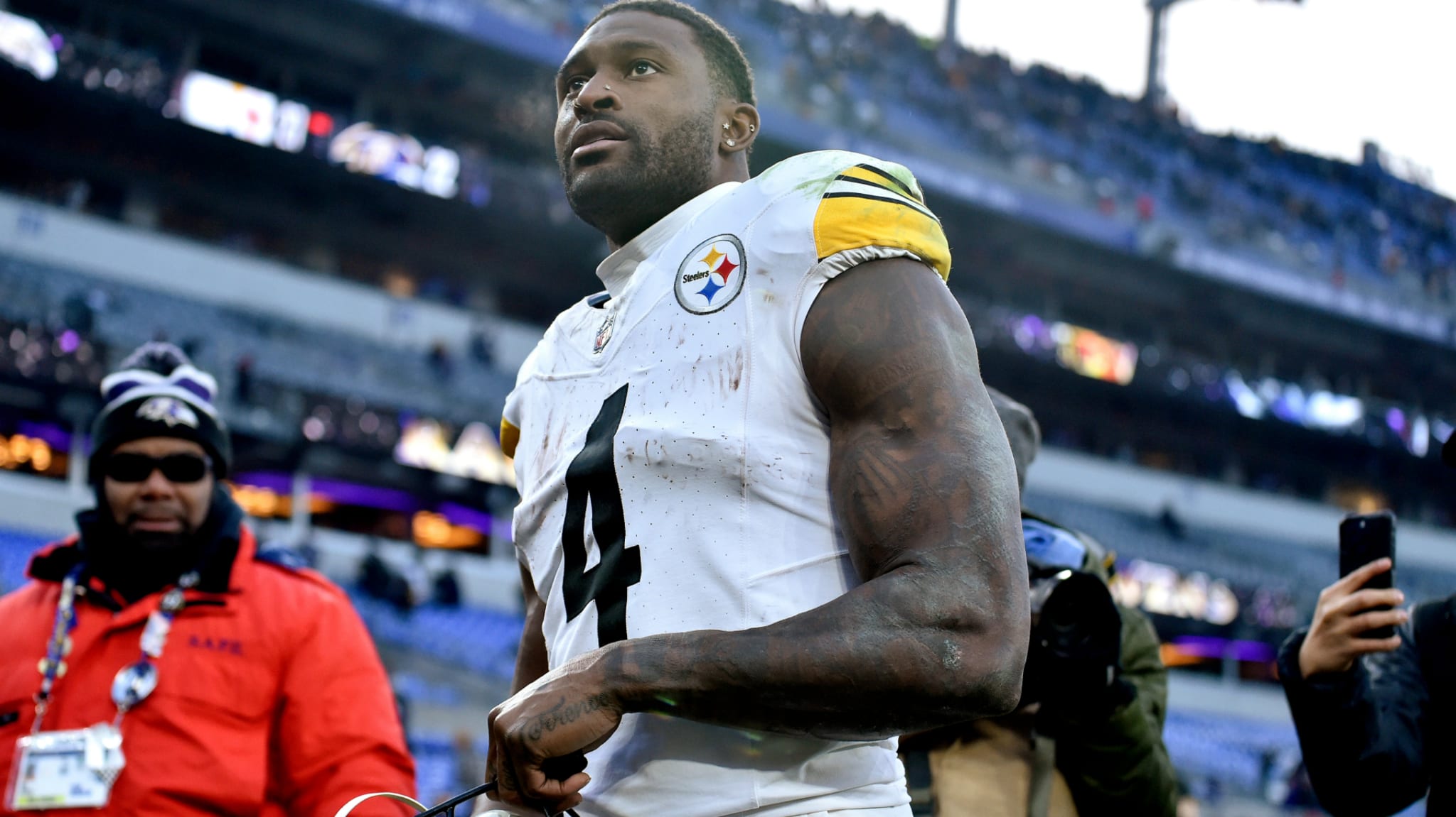 Pittsburgh Steelers Star DK Metcalf Under Scrutiny After ...