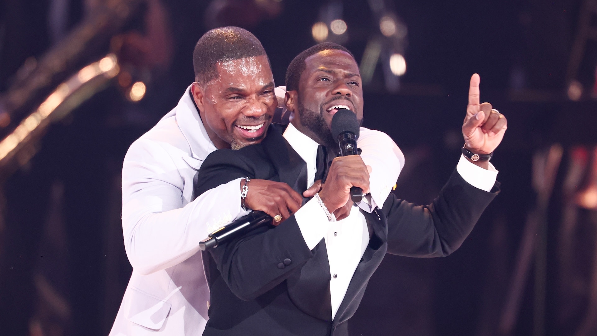 Kirk Franklin Says He Had to Be 'Careful' Laughing at Kev...