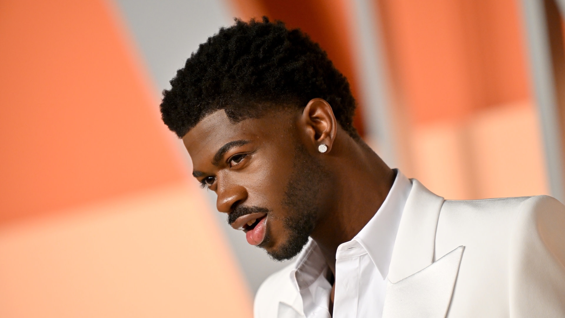 Lil Nas X Video Shows Rapper Strutting Naked Before Arres...