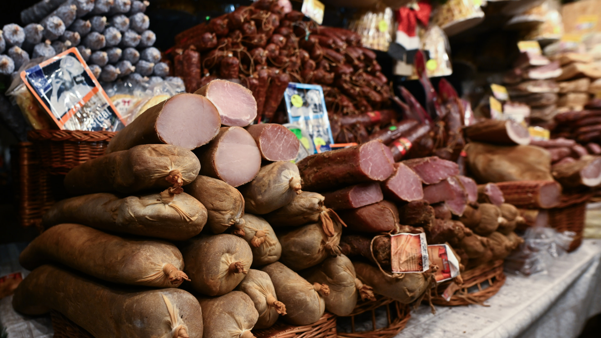 Florida Man Arrested After Naked Meat Market Robbery — We...