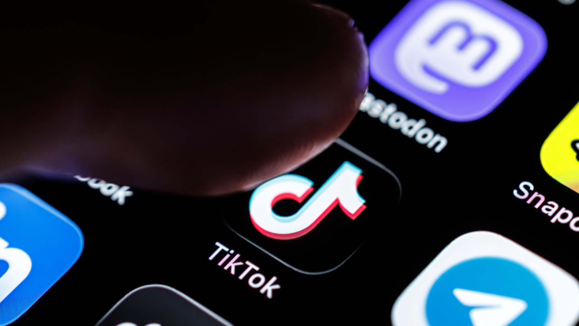 Cheating AI Fruit TikTok Account Shares Post Threatening to 'Use All ...