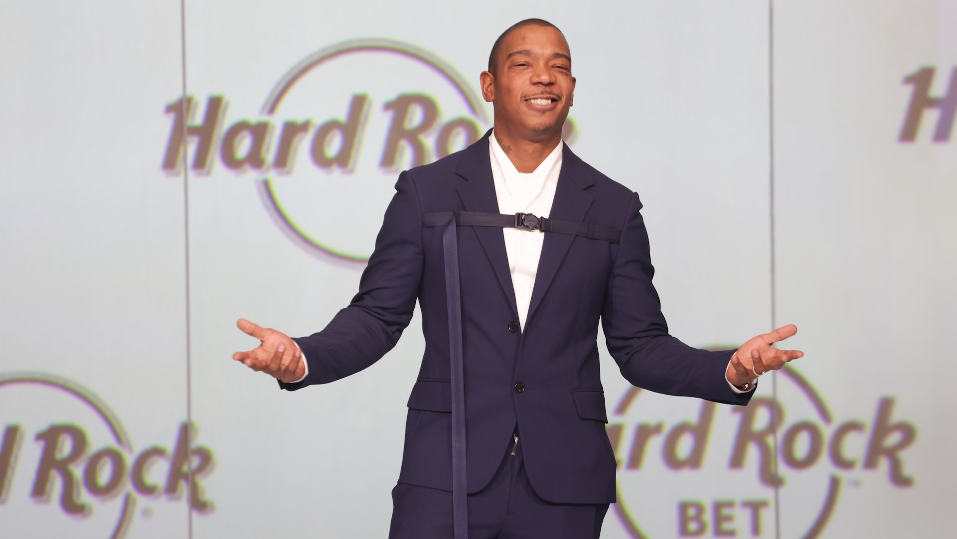 Ja Rule Walks Daughter Down the Aisle: 'Such an Amazing M...