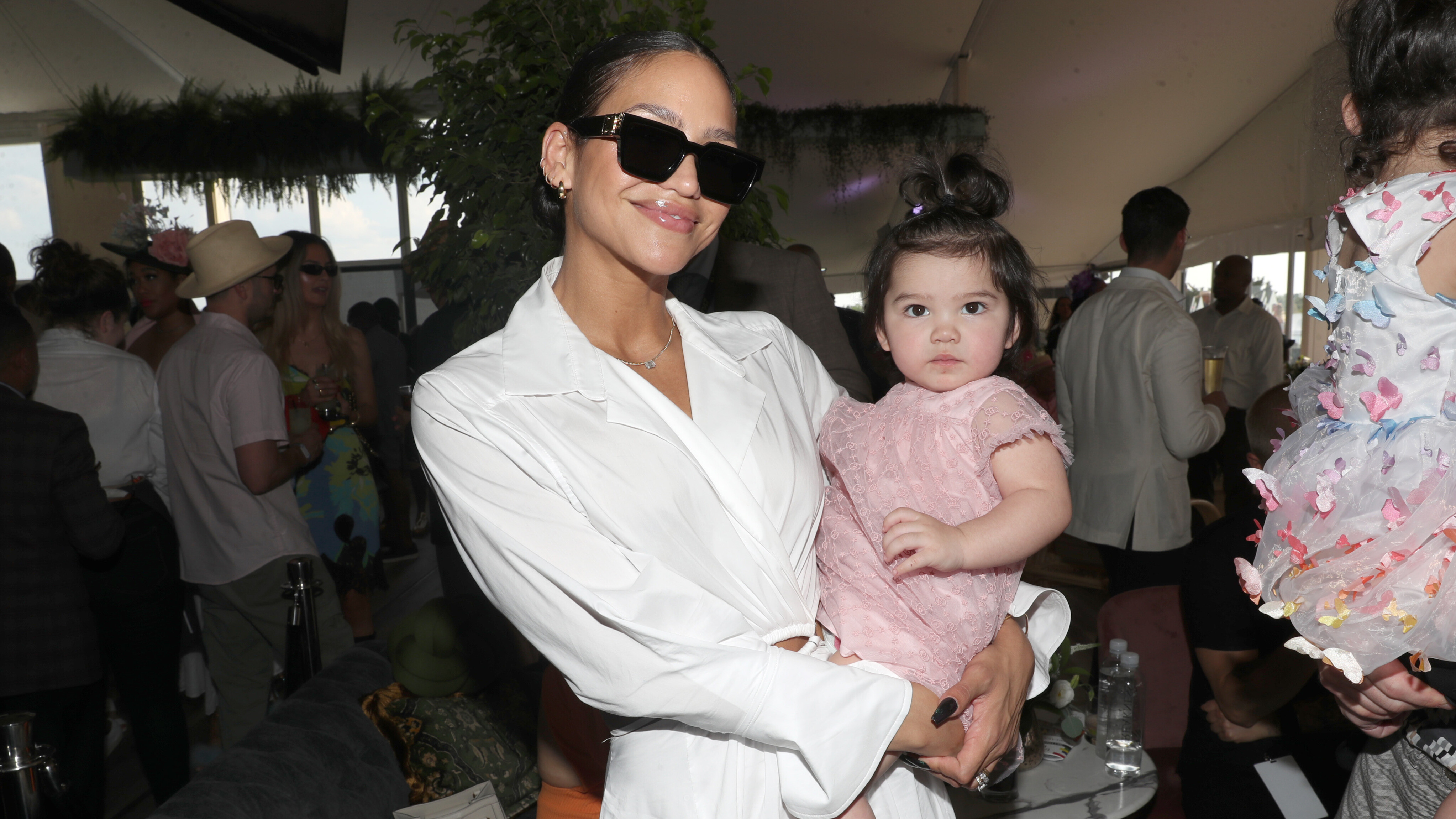 Cassie Breaks Her Silence on Postpartum Life With 1 Very ...