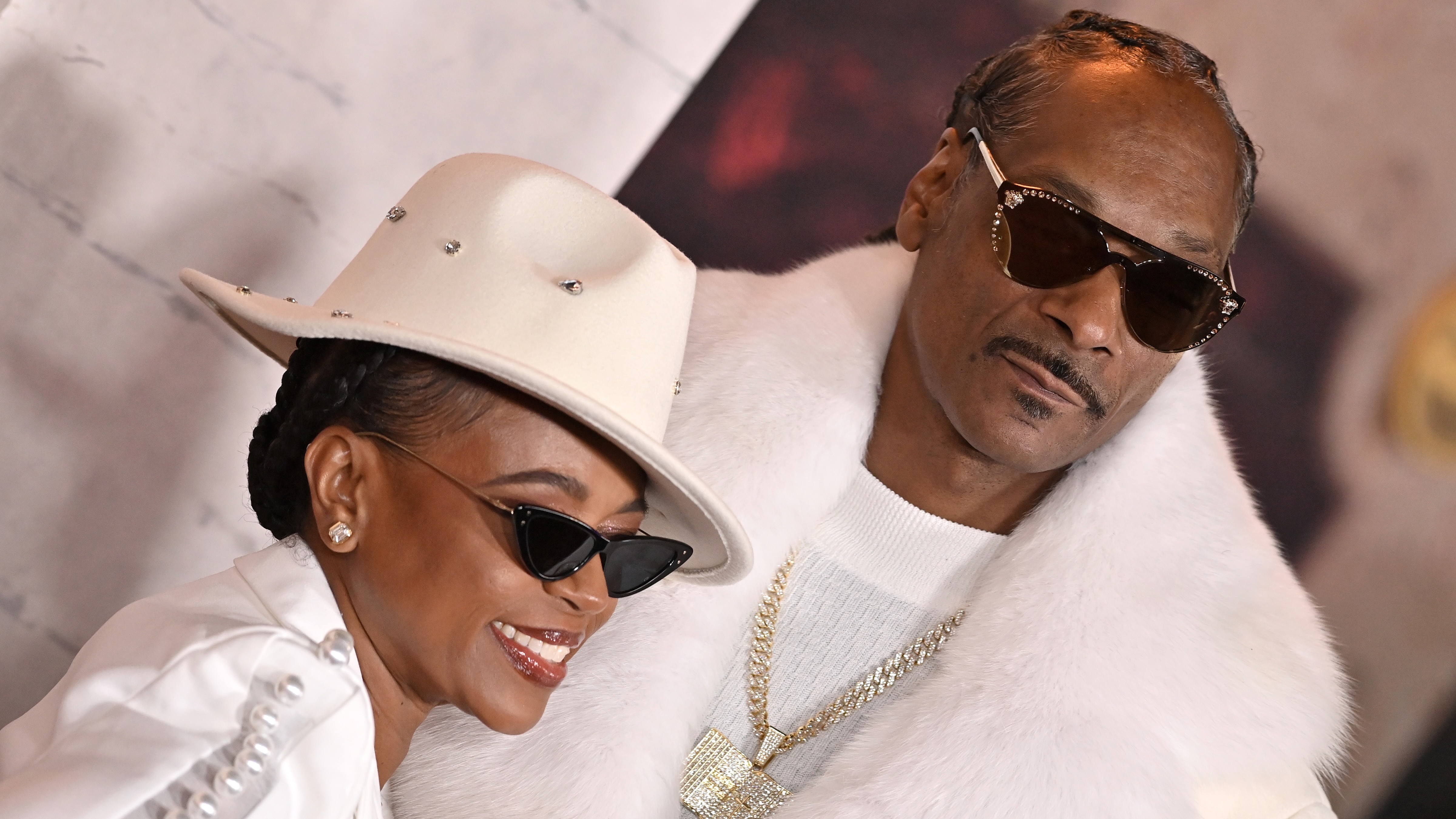 Snoop Dogg on Wife's Strip Club: 'I Show Up. I Throw Mone...