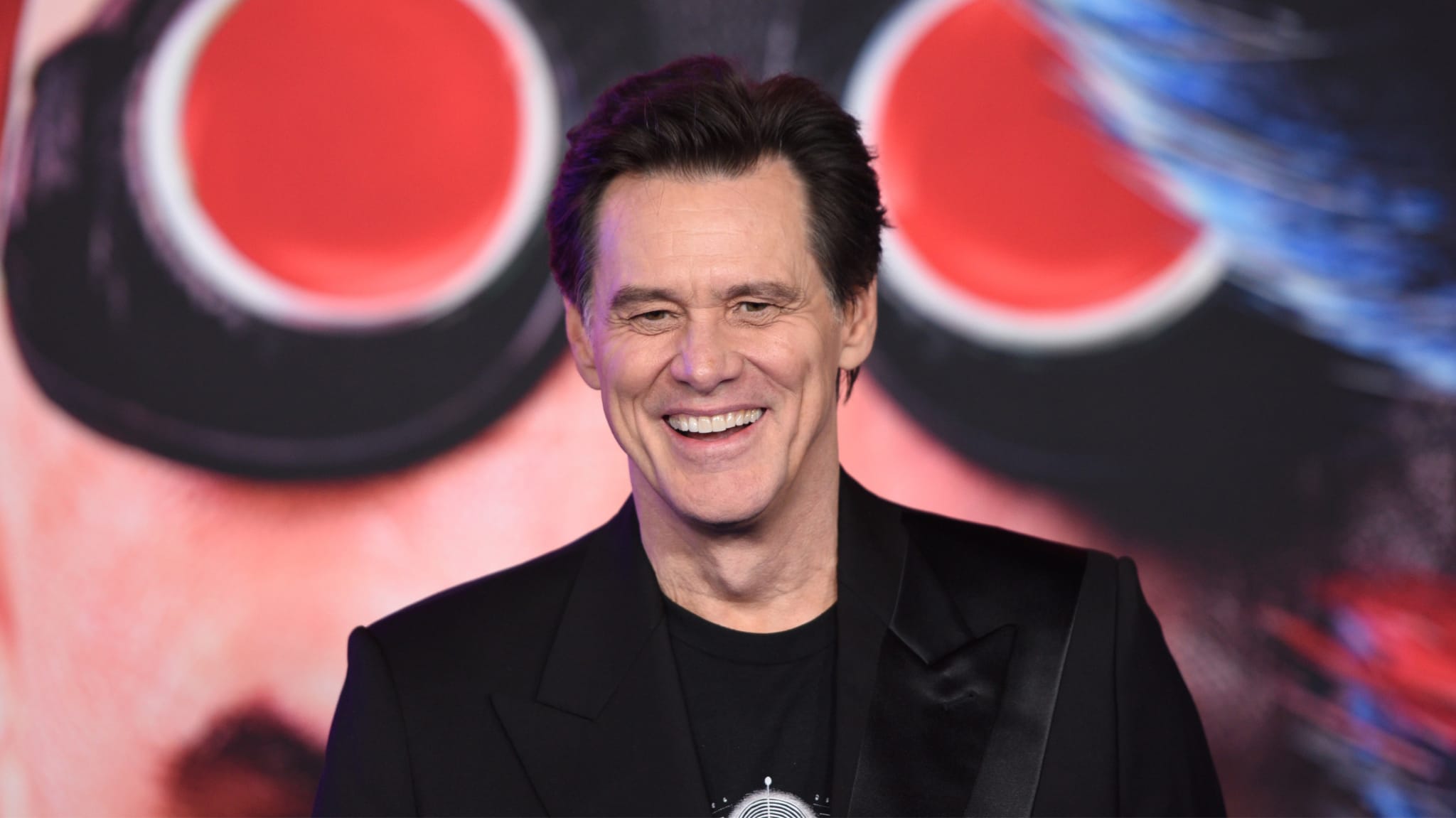 Jim Carrey Sells Los Angeles Mansion for $17 Million