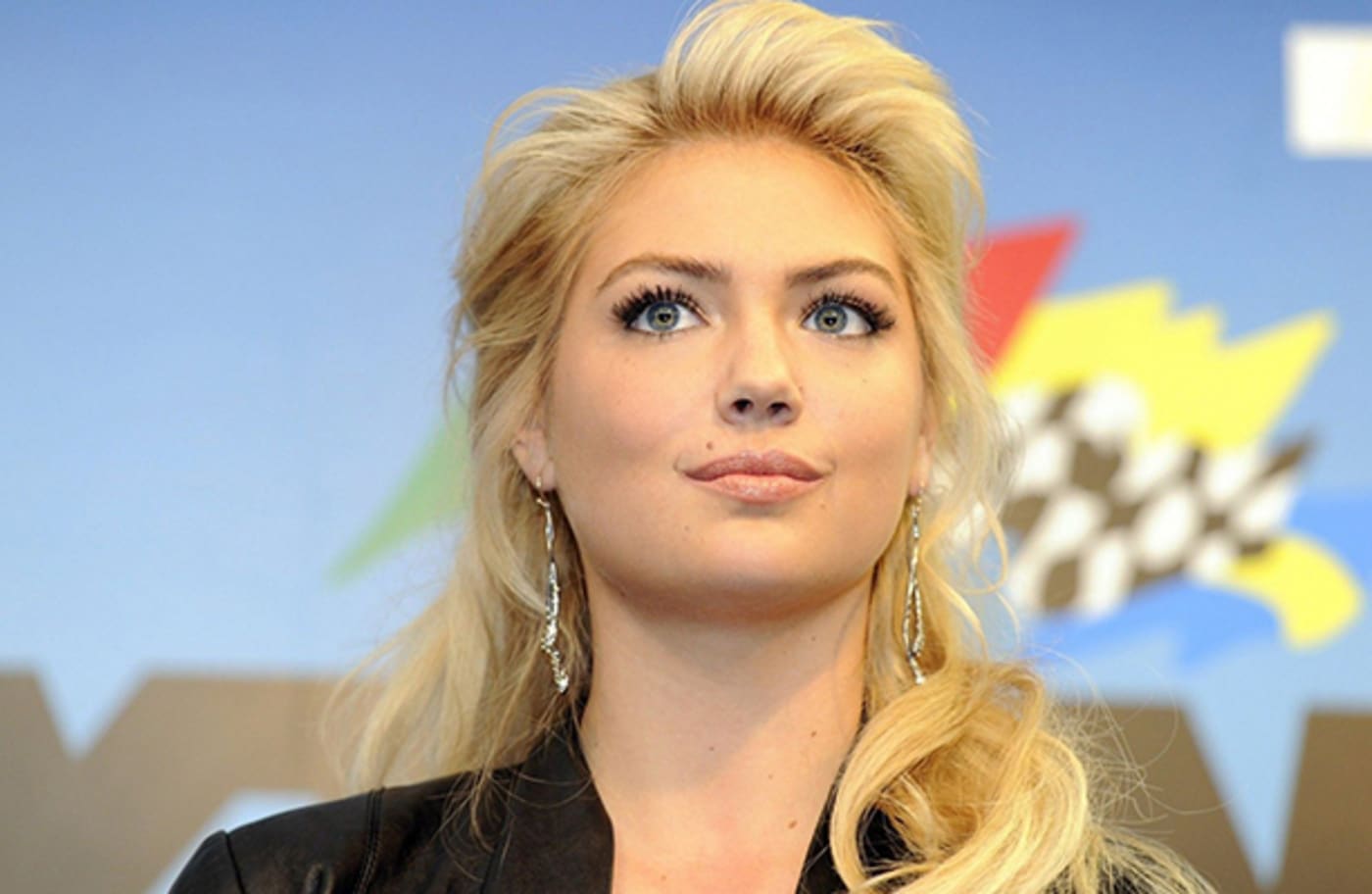 Kate Upton Receives Golf Tips from Legend Arnold Palmer | Complex