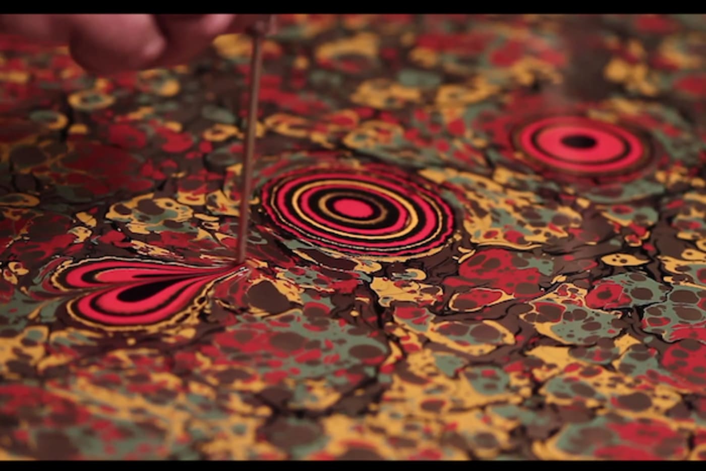 Filmmaker Oguz Uygur Reveals the Delicate Process of Paper Marbling ...