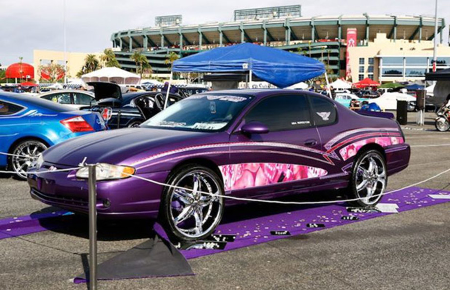 40 Insane Custom Cars From the DUB Show Tour | Complex