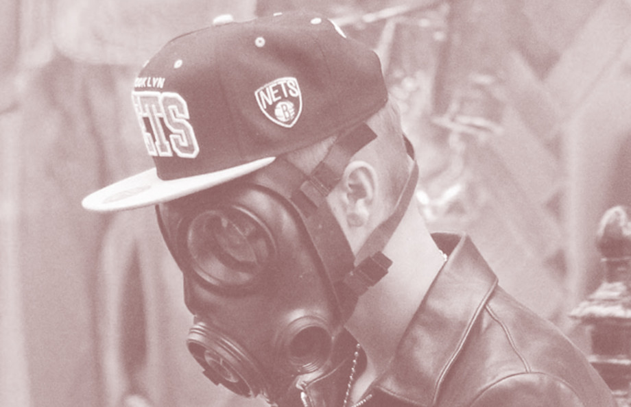 15 Situations Appropriate for Justin Bieber's Gas Mask | Complex